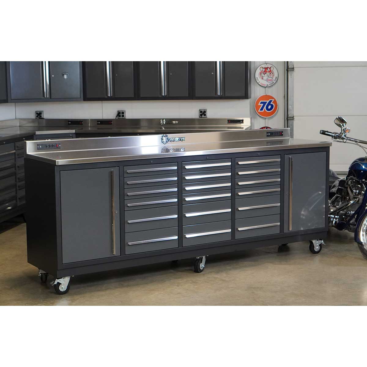 Dragonfire Tools 18 Drawer Pro Series 9FT 4 1/4″ Workbench – SWAG Off Road